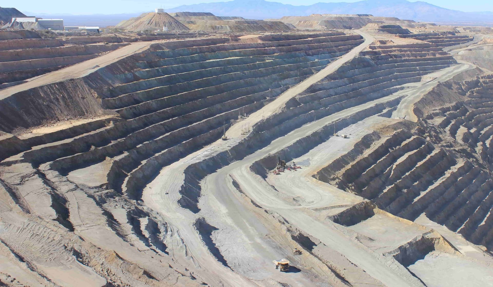 Automated Data Capture methods for Inclined facade, mining pit, quarry ...